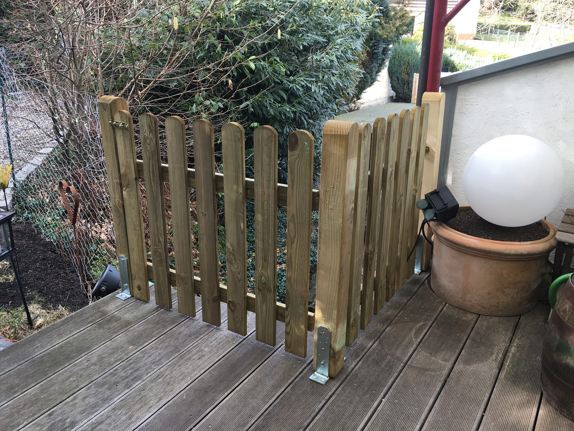 Zaun Terrasse für Mickey | Maasters Webseite